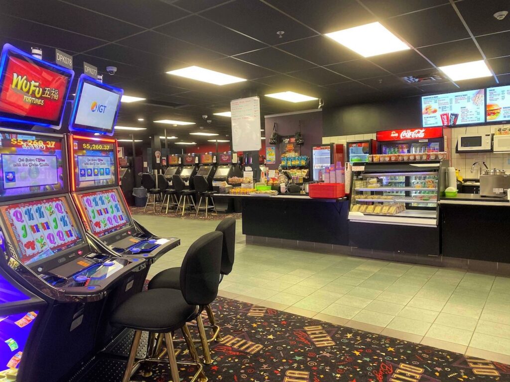 Bingo, Vegas-Style Machines & Jackpots | Delta Bingo Pickering